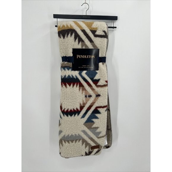 Pendleton | Bedding | Nwt Pendleton Multicolor Sherpa Throw Fleece Blanket Southwest Aztec 5 X ...